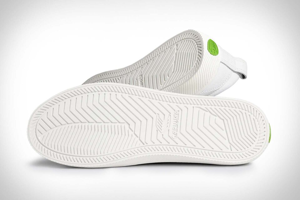 Cariuma OCA Low Premium Leather Sneakers | Uncrate