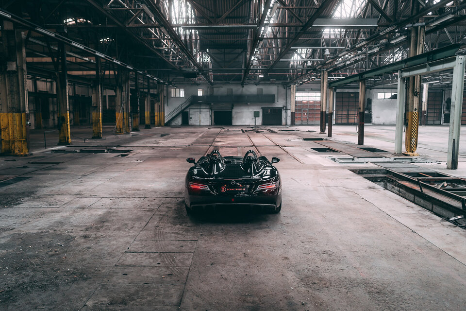 2009 Mercedes-Benz SLR McLaren Stirling Moss | Uncrate