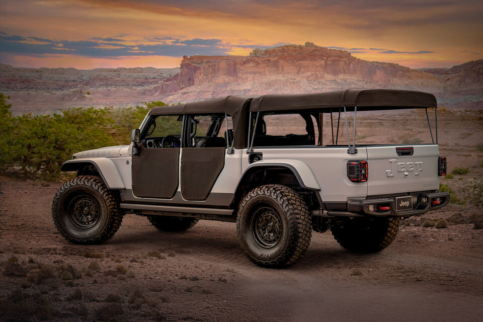 Jeep Gladiator Convoy Concept | Uncrate