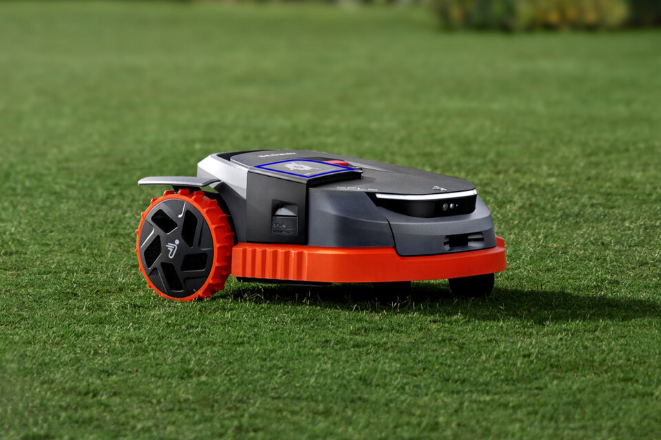 Segway Navimow X3 Robot Mower | Uncrate