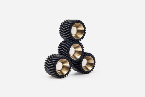 KFConsole Gaming PC | Uncrate