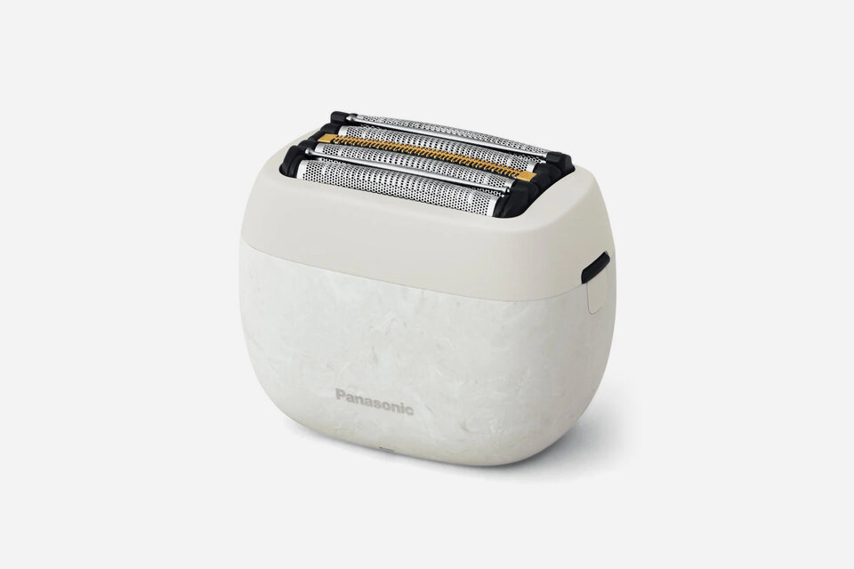 Panasonic ARC5 Electric Razor | Uncrate