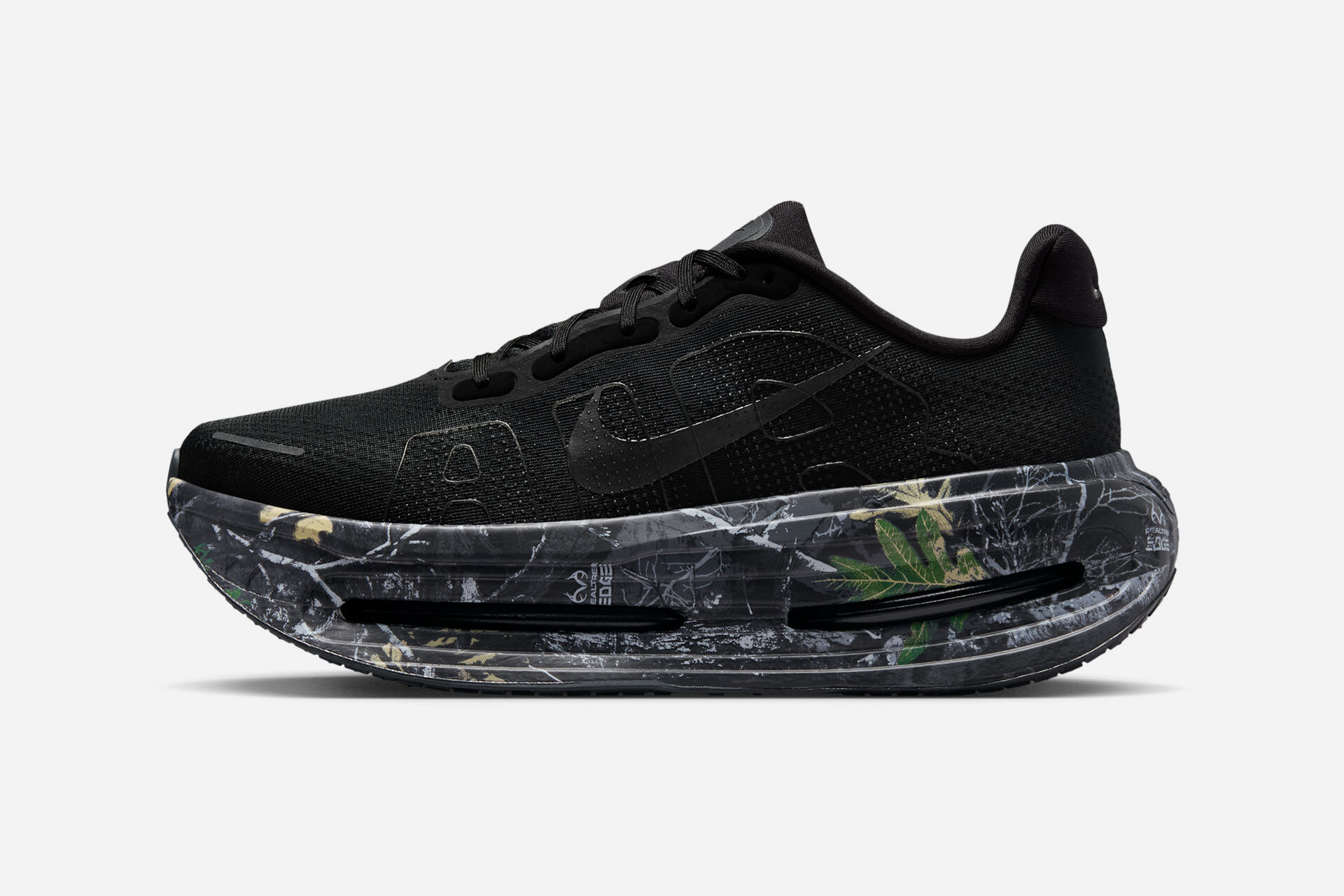 Nike Vomero Premium Realtree Running Shoe | Uncrate
