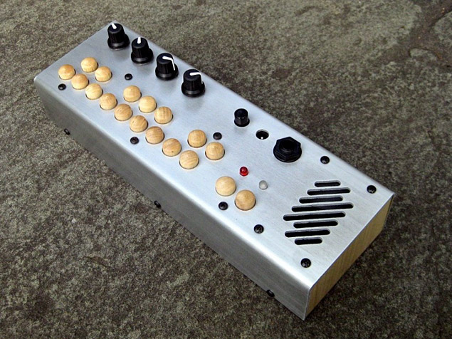 Tiny/neat/cool synth, keyboards - Effects and Processors - Harmony Central