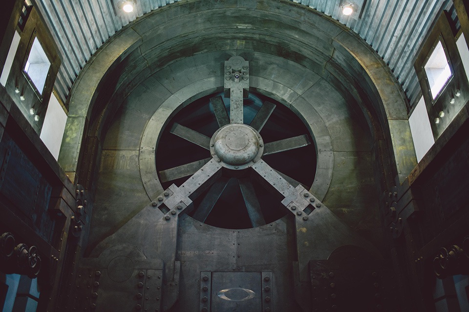 Process: Oakley | Uncrate