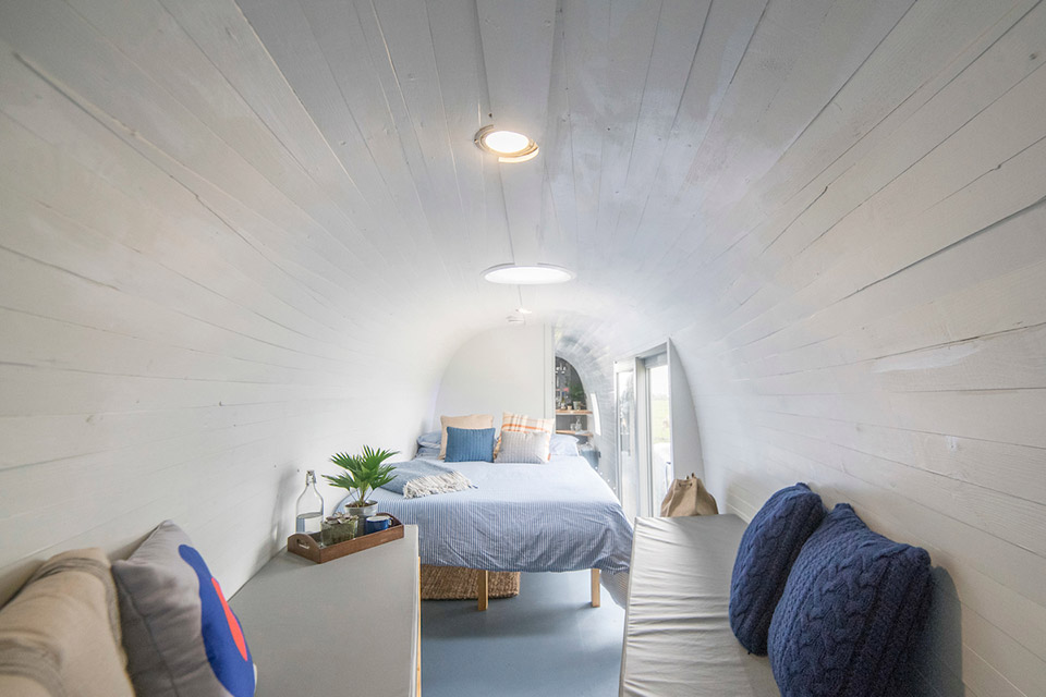 Helicopter Hotel Room | Uncrate