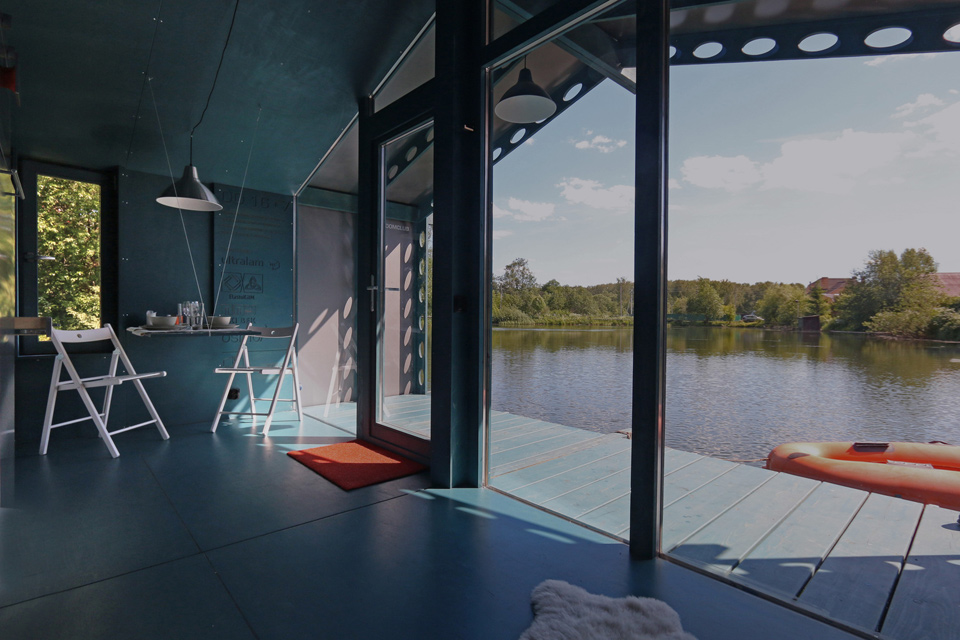 DD16飘浮之屋 | Uncrate