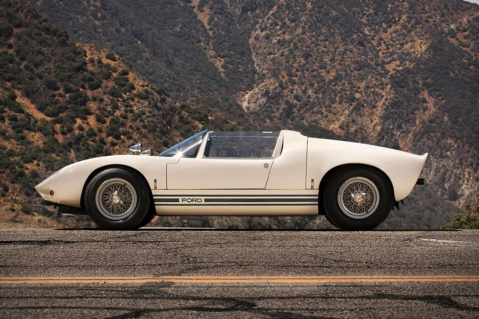 1965 Ford GT40 Roadster | Uncrate