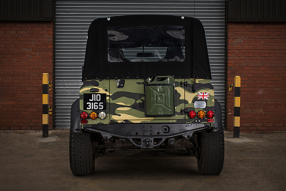 Land Rover Defender Military Edition | Uncrate