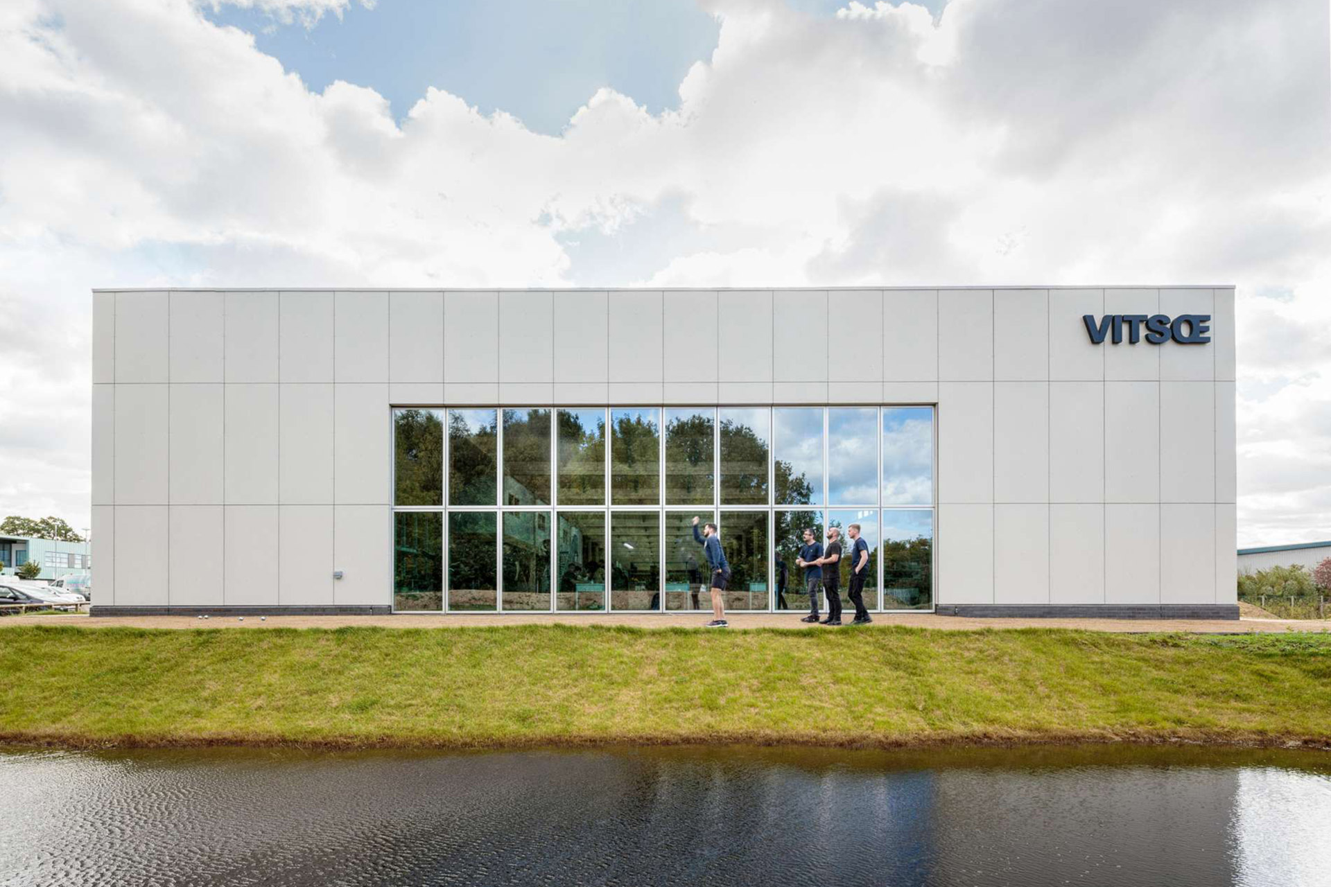 Vitsoe Royal Leamington Spa HQ | Uncrate