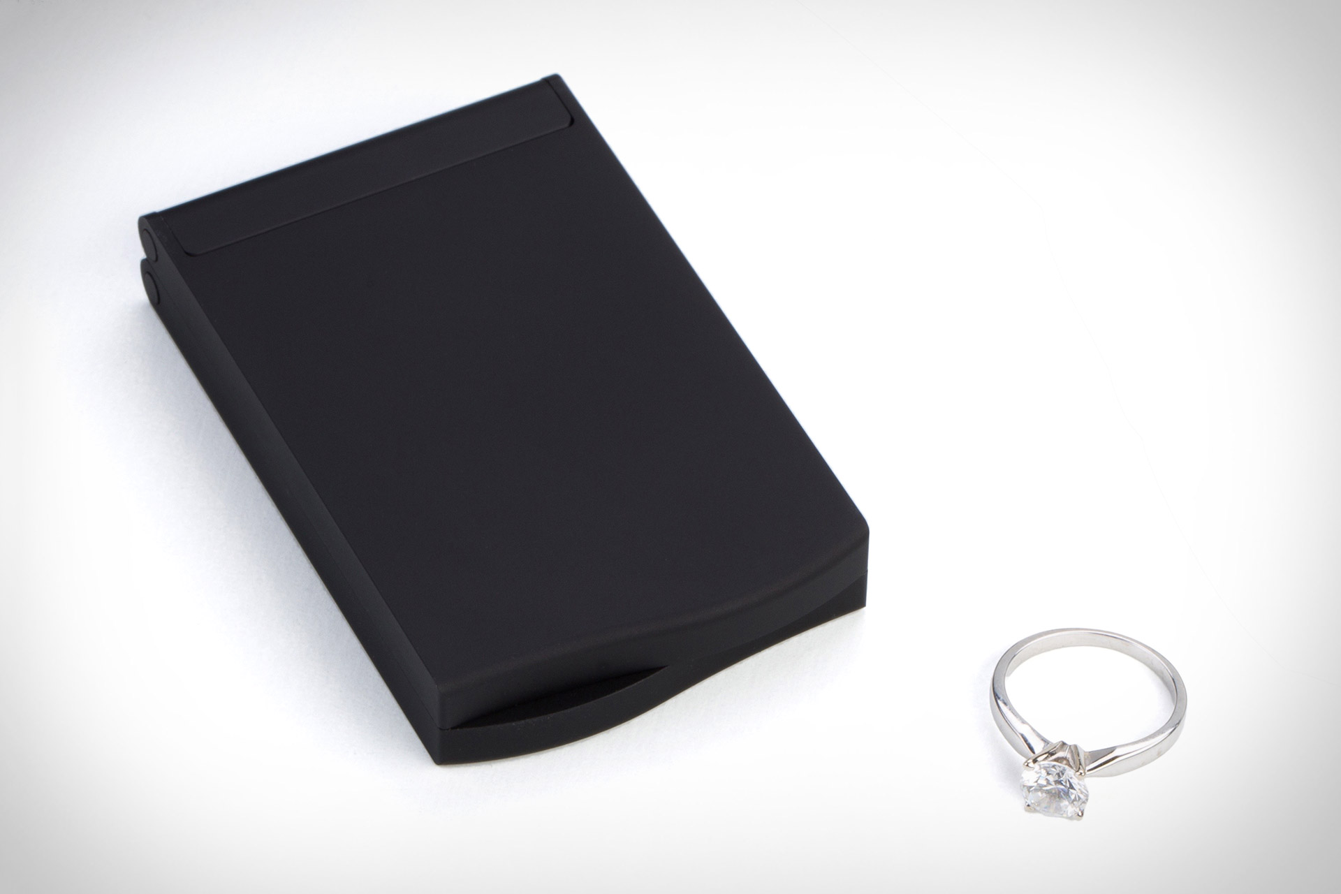 Monarch Engagement Ring Case | Uncrate