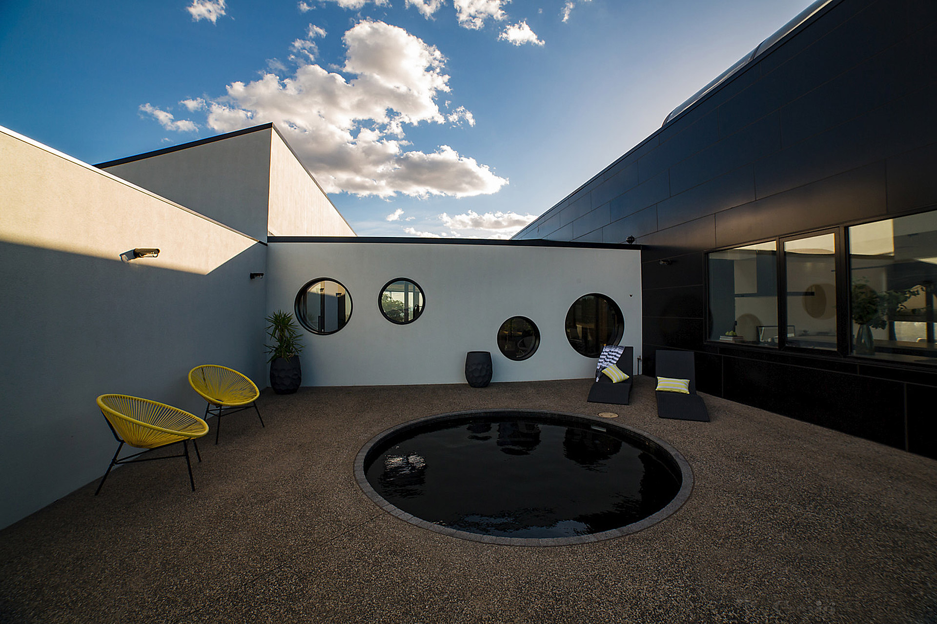 Sky High House | Uncrate