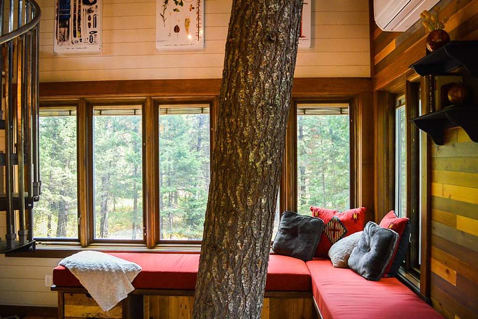 Montana Treehouse Retreat | Uncrate