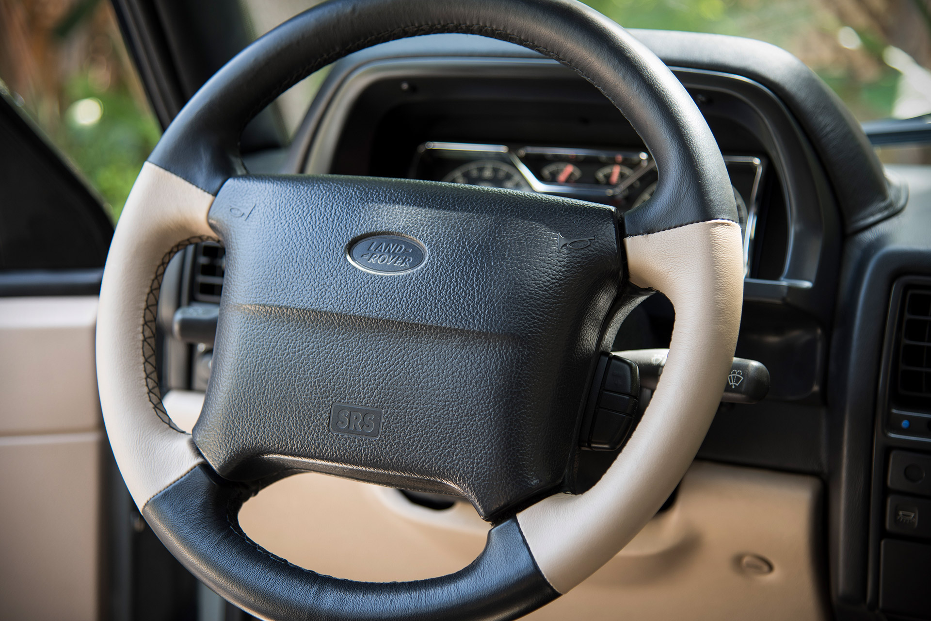 East Coast Defender Range Rover Classic Project Alpha | Uncrate