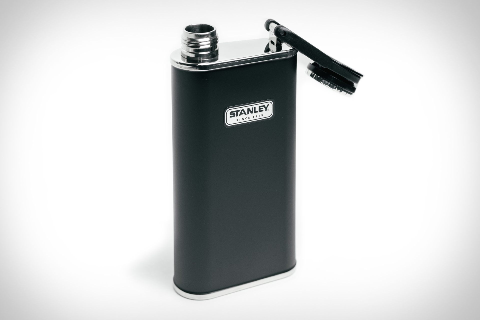 Stanley Classic Flask | Uncrate