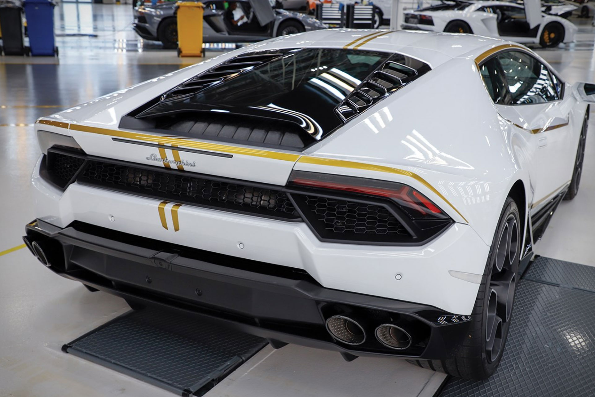 Pope Francis' Lamborghini Huracan RWD Coupe | Uncrate