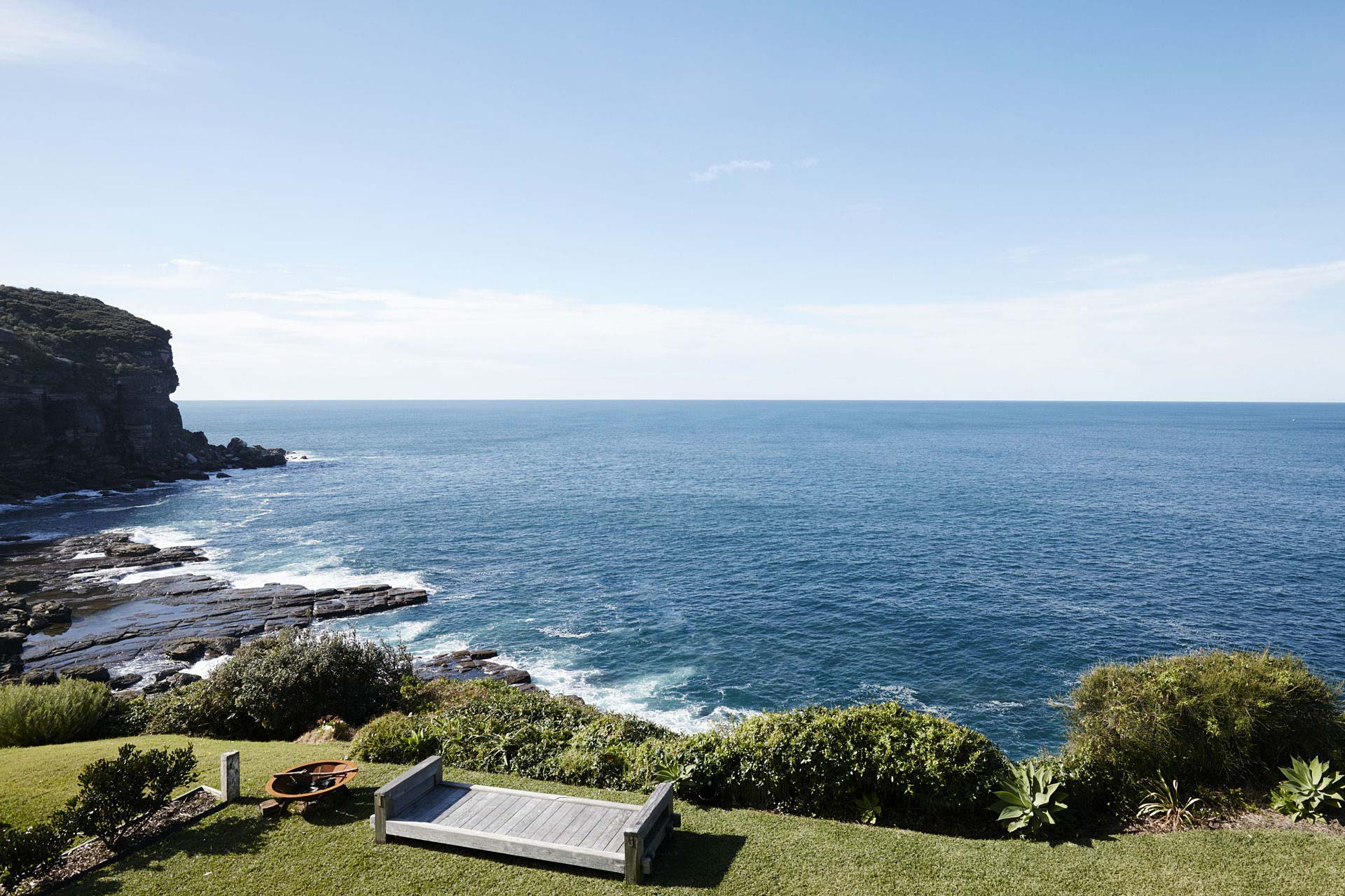 Avalon Lighthouse | Uncrate