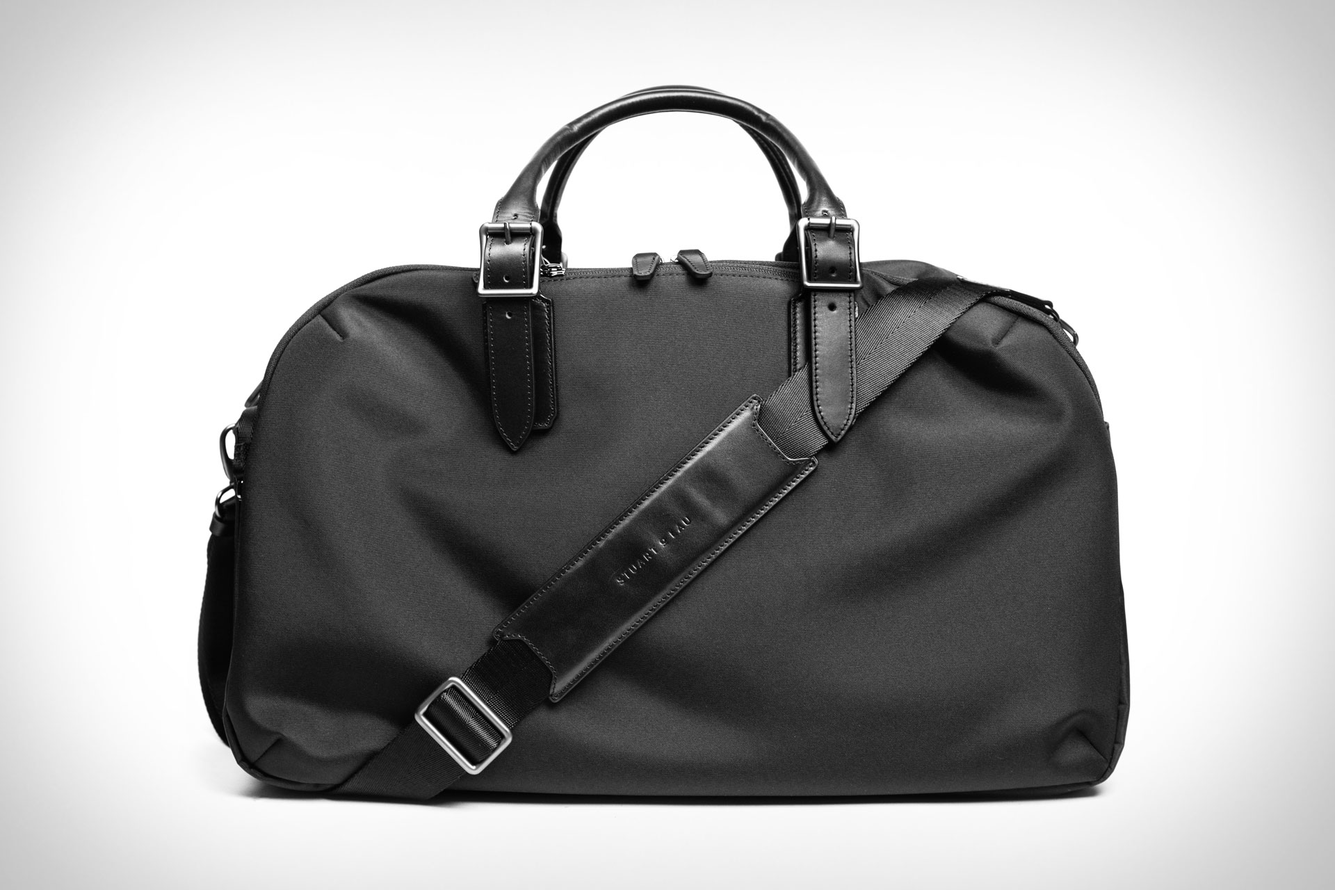 Le Sac de Sport Regimen de Stuart & Lau | Uncrate