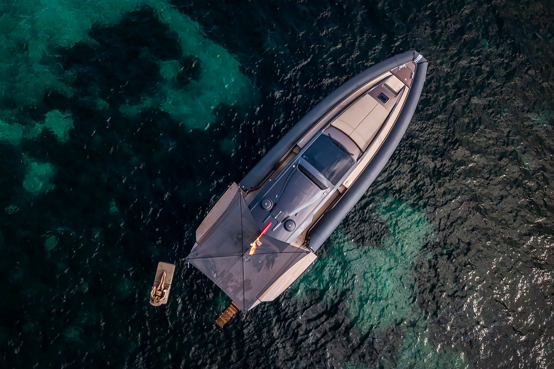 Anvera 48 Yacht | Uncrate