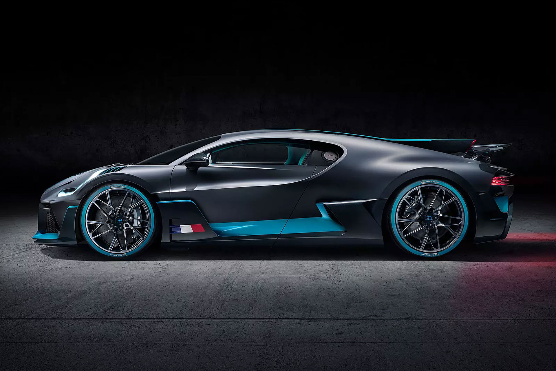 Bugatti Divo Hypercar | Uncrate