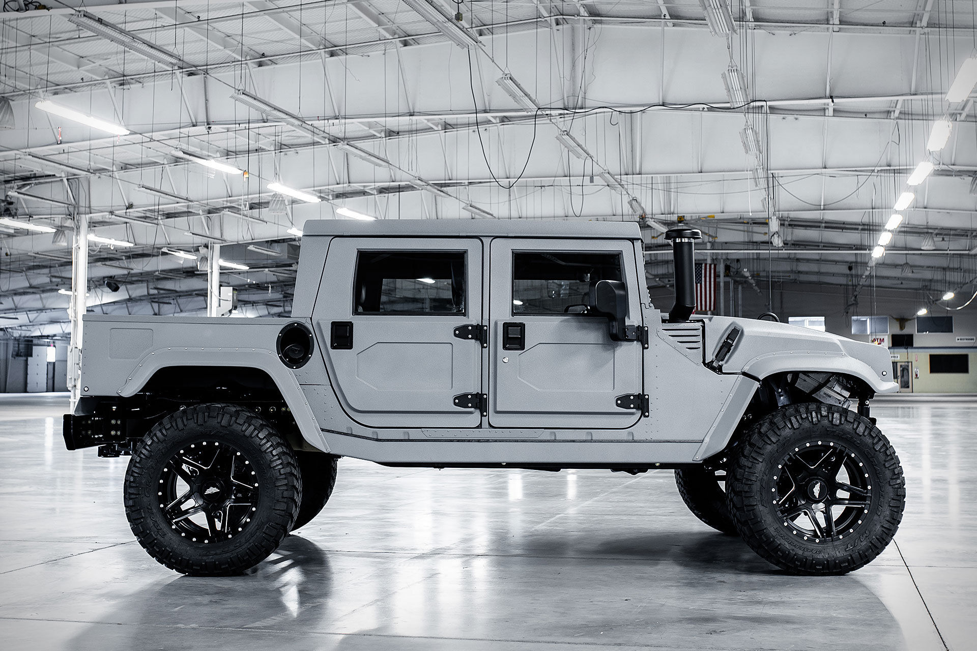 Mil-Spec Hummer H1 Launch Edition No. 003 | Uncrate
