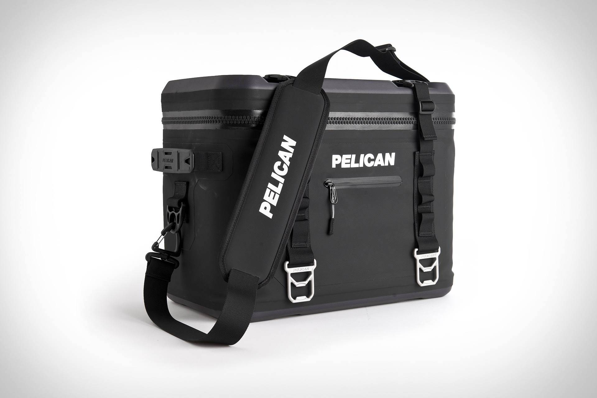 Hielera Pelican Soft-Sided | Uncrate