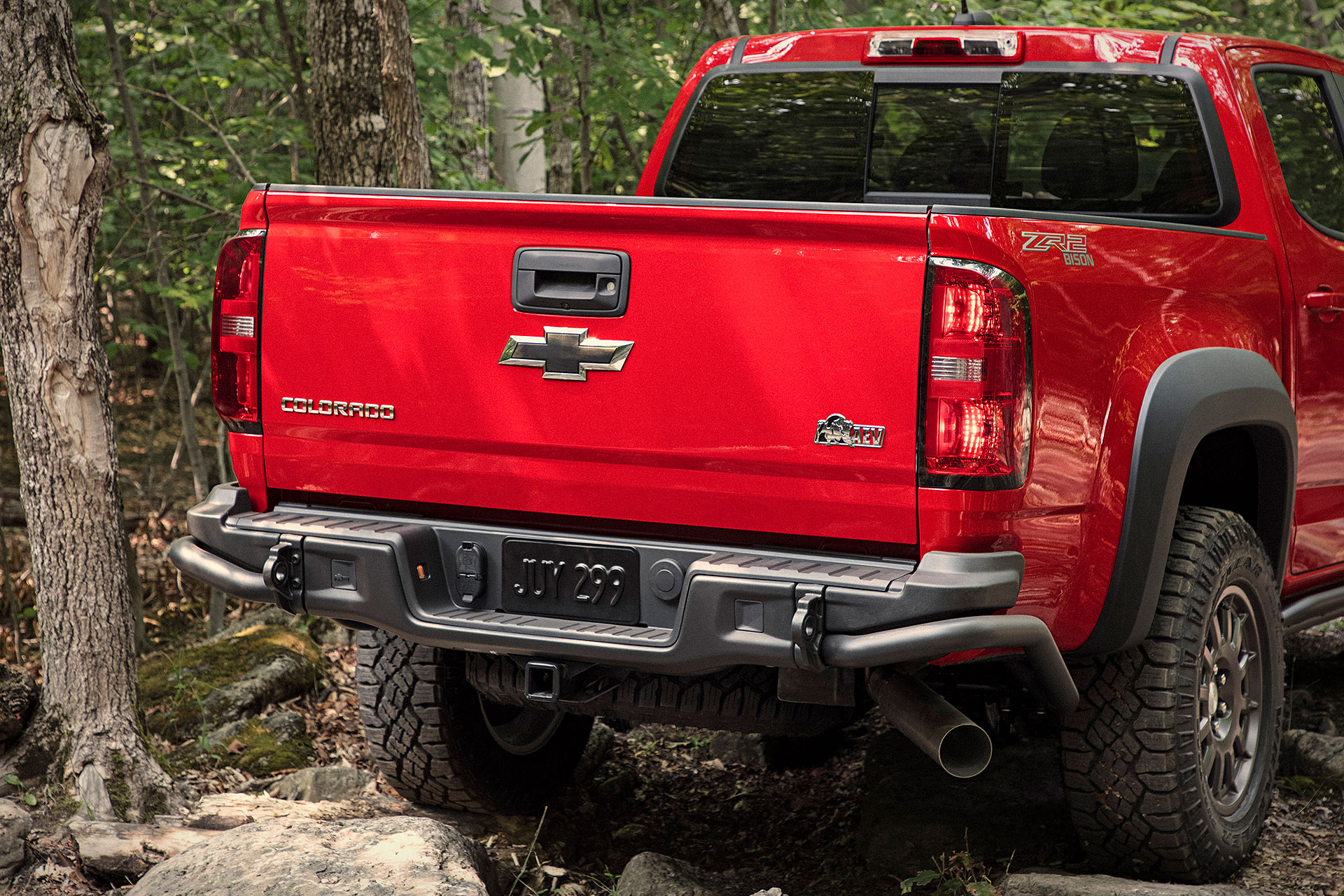 Chevrolet Colorado ZR2 Bison Truck | Uncrate