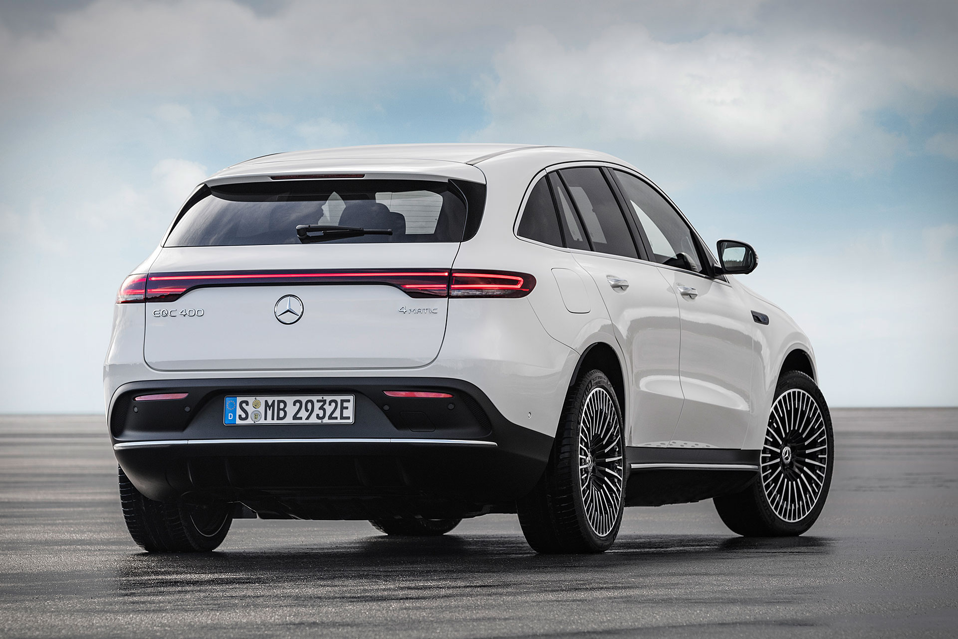 Mercedes-Benz EQC SUV | Uncrate