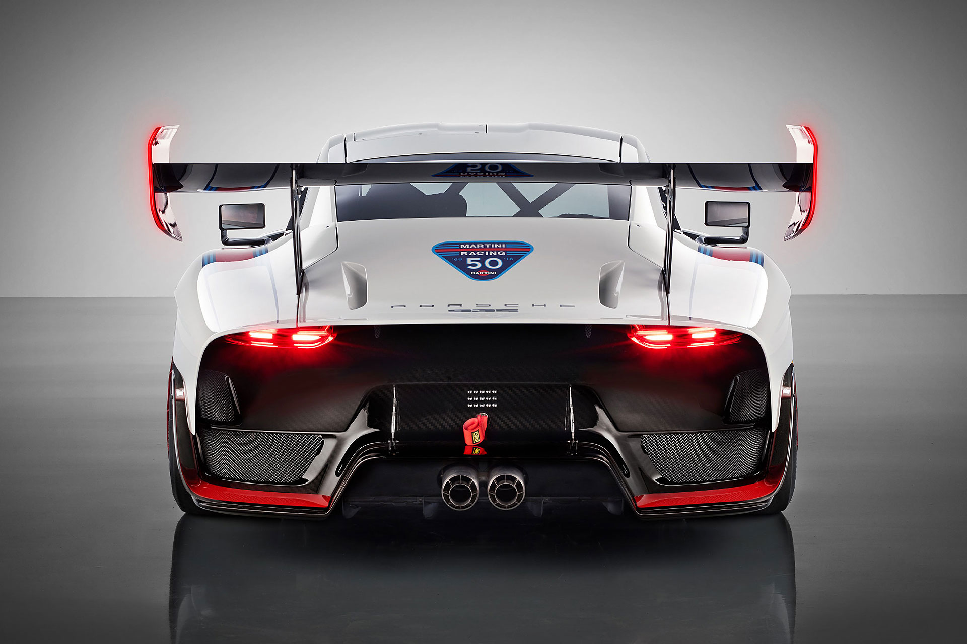 2019 Porsche 935 Race Car | Uncrate