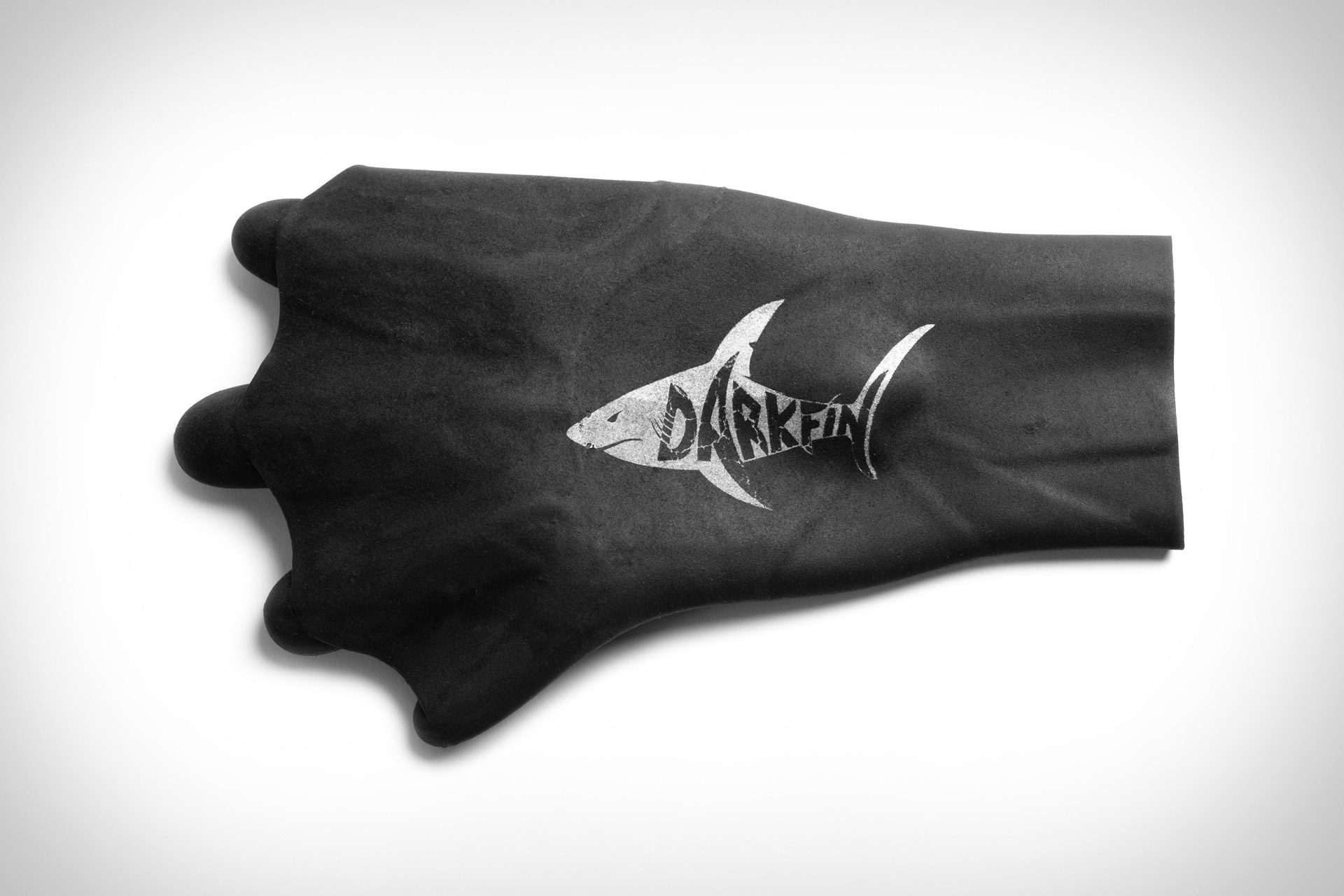 Darkfin Gloves | Uncrate