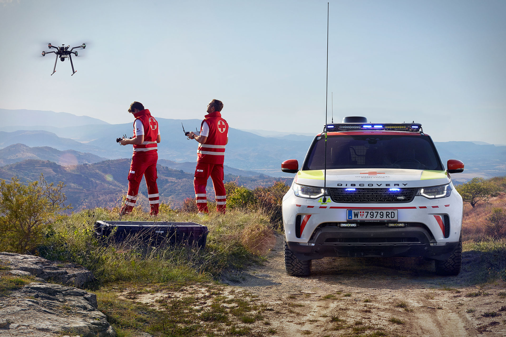 Land Rover x Red Cross Discovery Emergency Response Vehicle | Uncrate