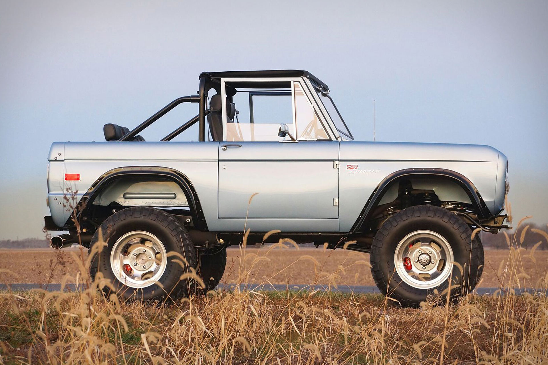 Ford-Licensed First-Generation Broncos | Uncrate