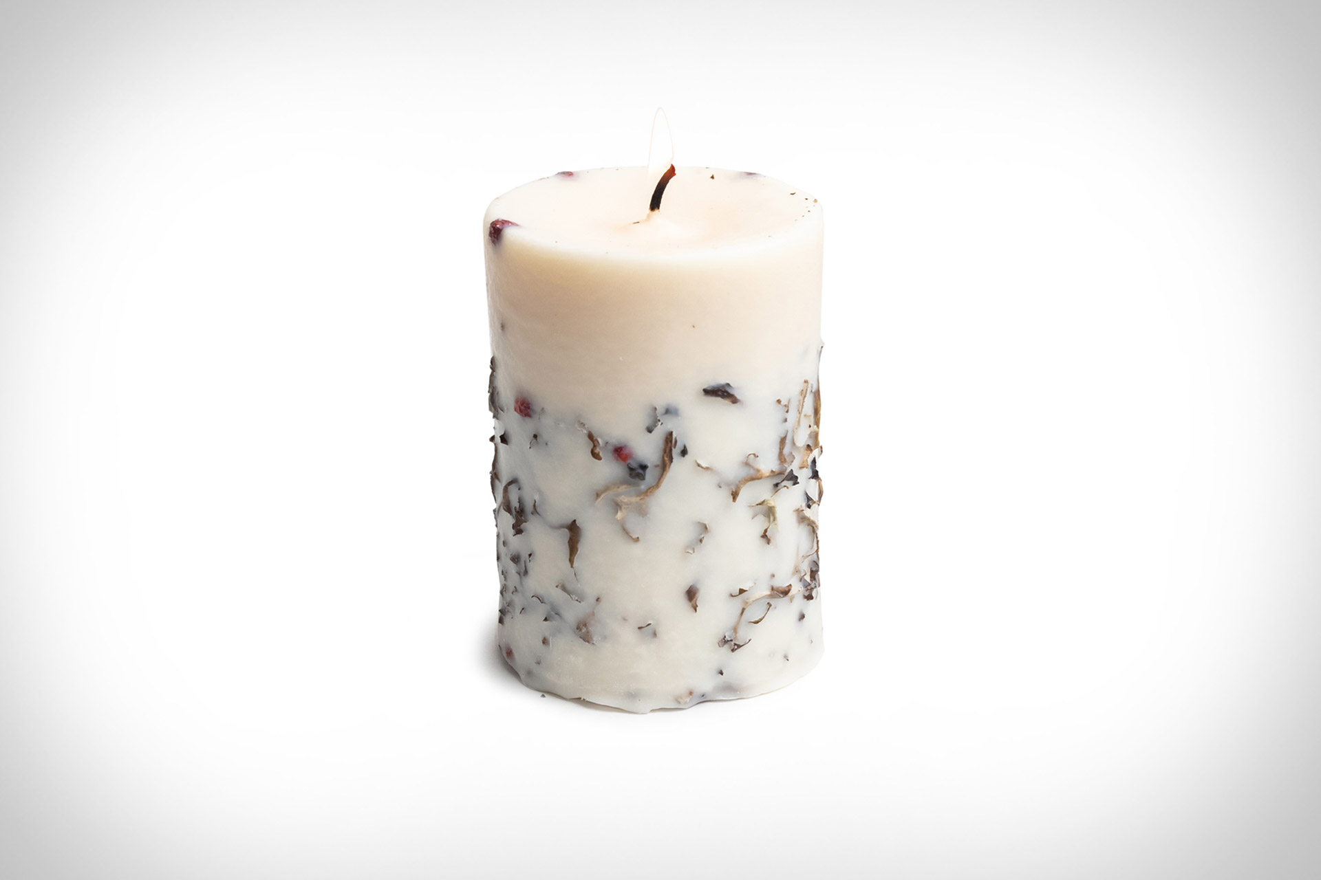 Icelandic Lava Stone & Moss Candles | Uncrate