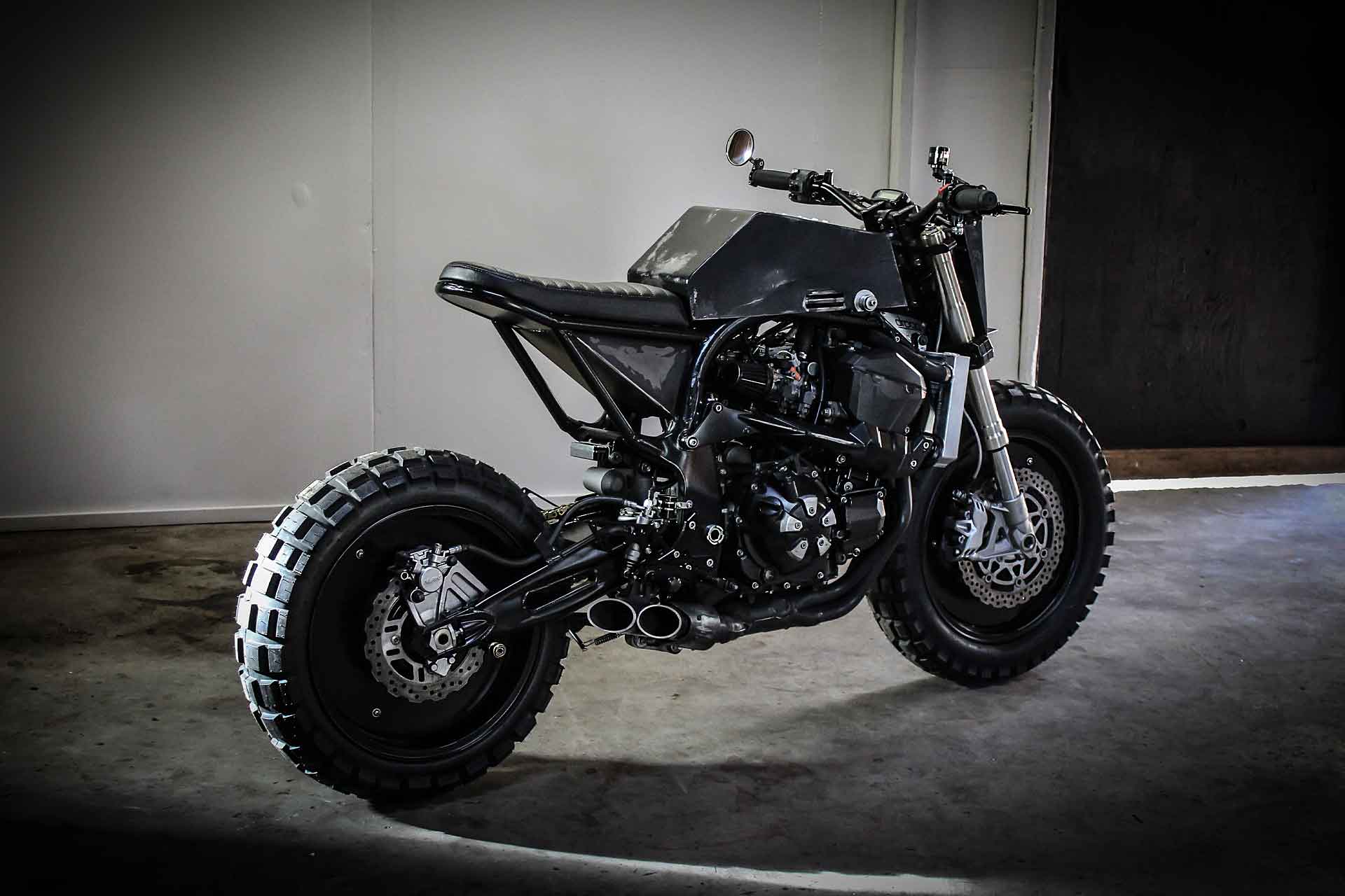 Droog Moto Urban Fighter Kawasaki Z1000 Motorcycle | Uncrate