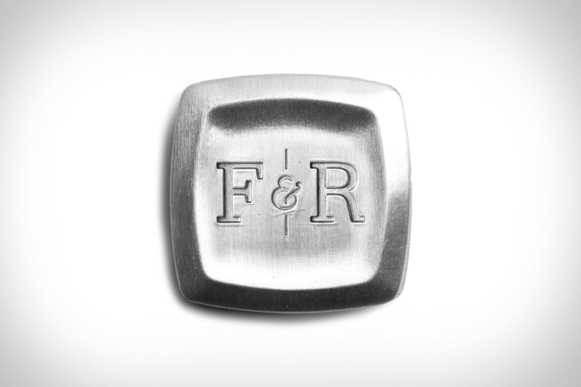 Fulton & Roark Tybee Solid Cologne | Uncrate