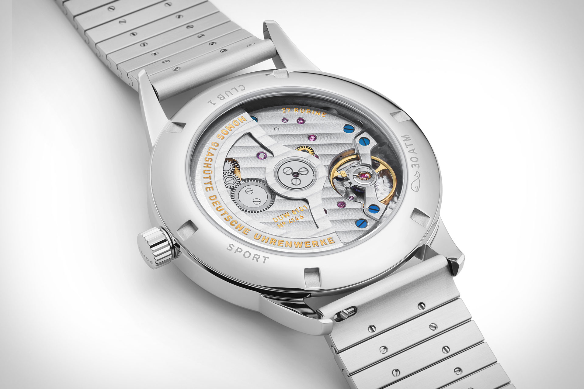 NOMOS Club Sport Neomatik 42 Watch | Uncrate