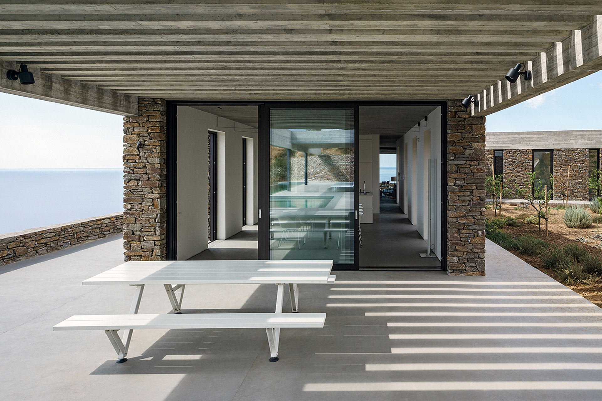 Crete Ring House | Uncrate