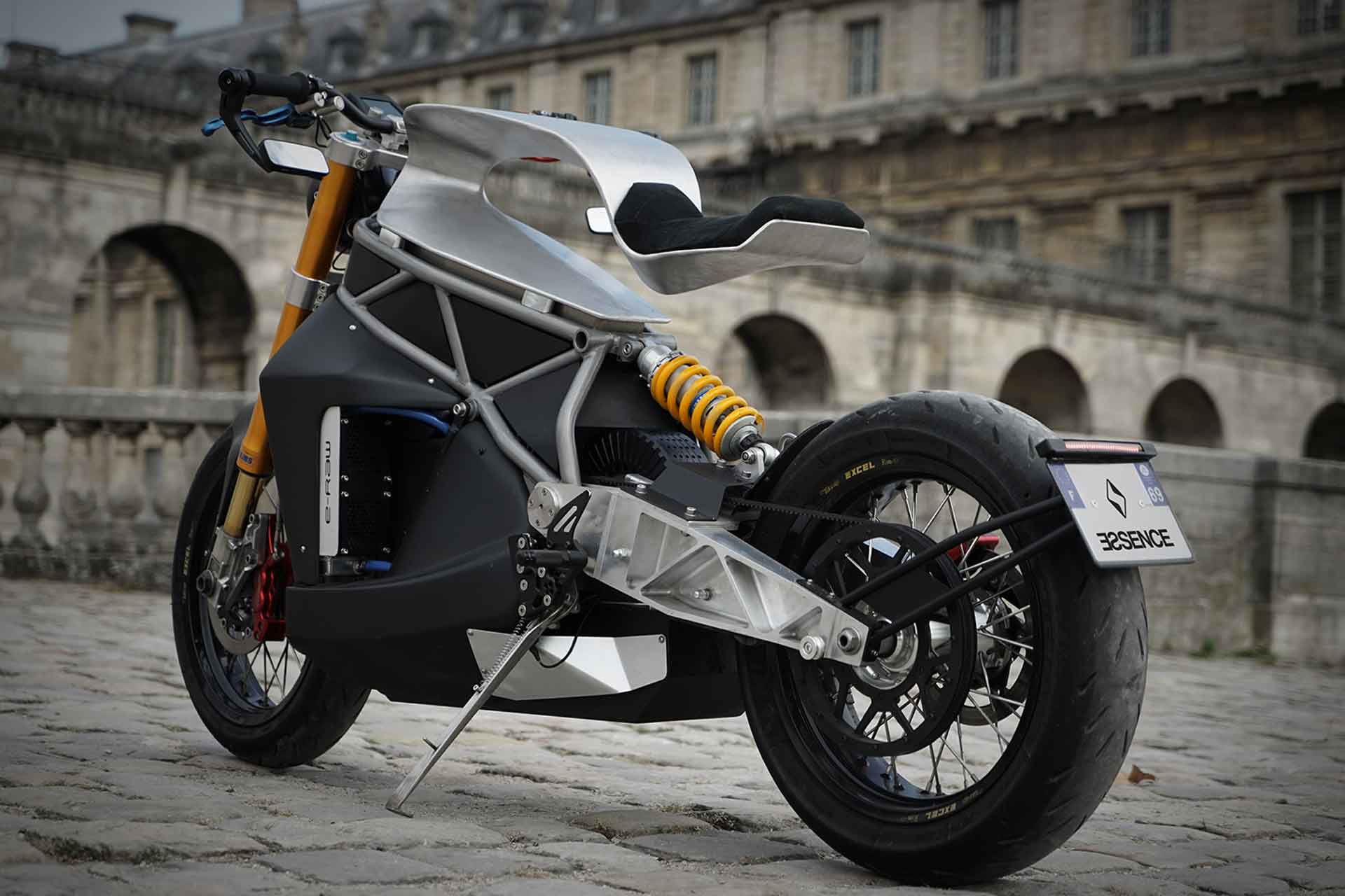 Essence E-raw 04 Signature Motorcycle | Uncrate