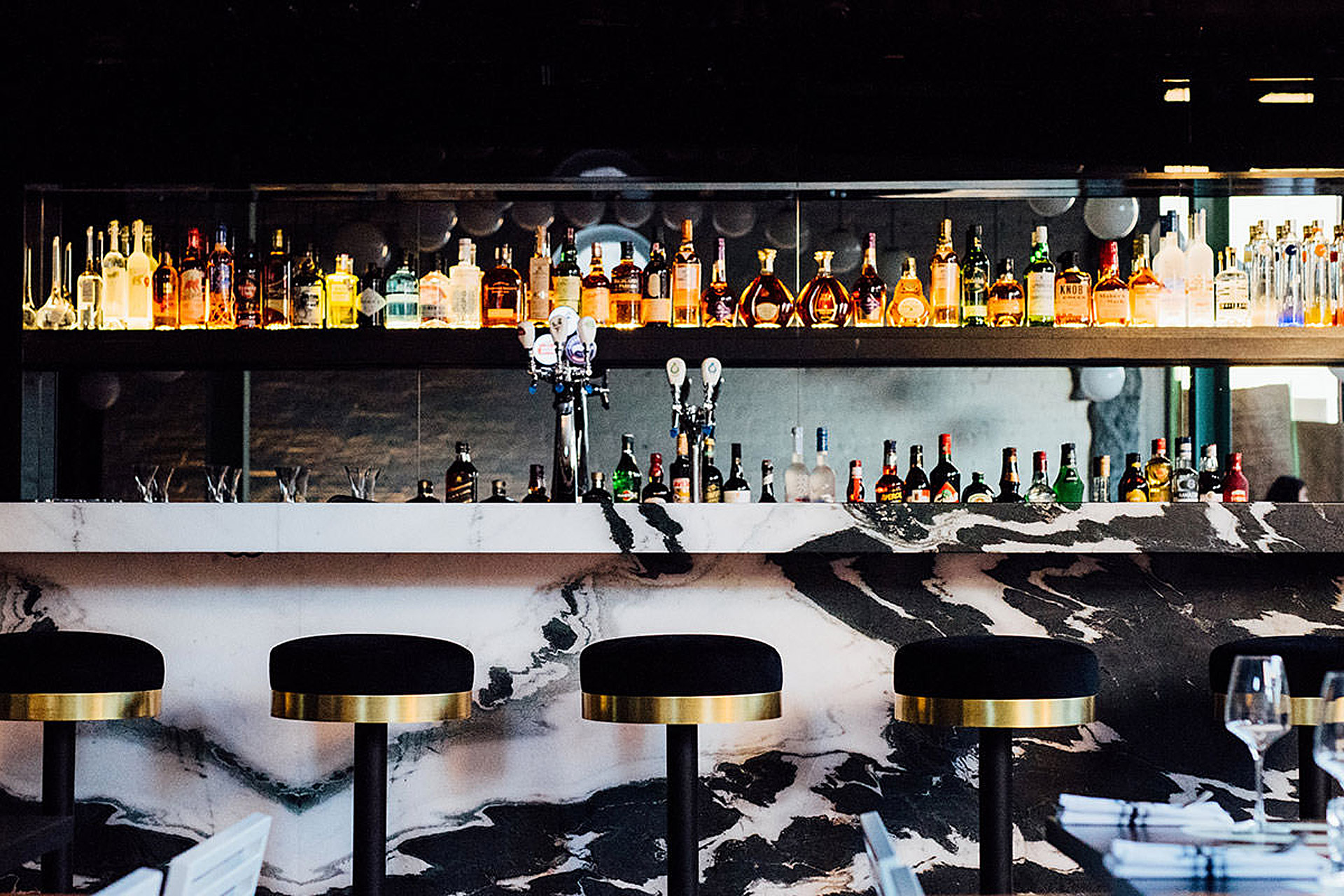 Le Bird Bar | Uncrate