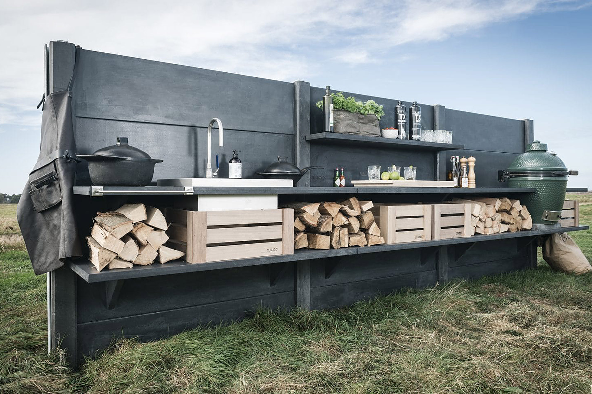 WWOO Concrete Outdoor Kitchen | Uncrate WWOO Concrete Outdoor Kitchen | Uncrate