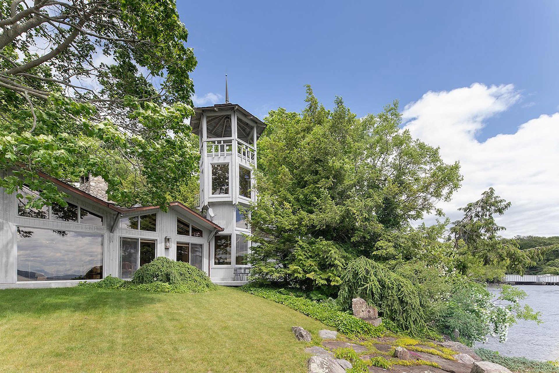 Rabbit Island | Uncrate