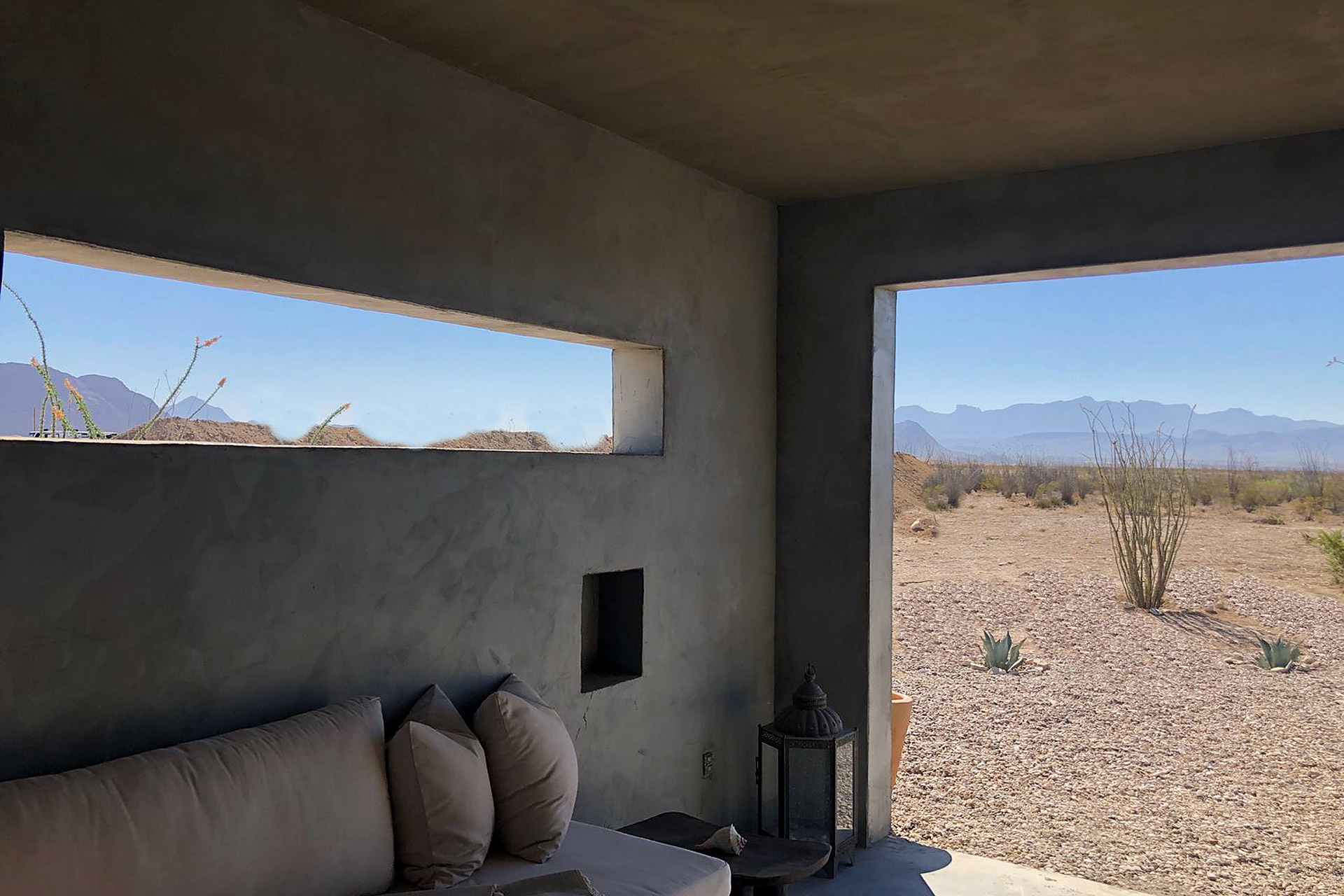 Willow House | Uncrate