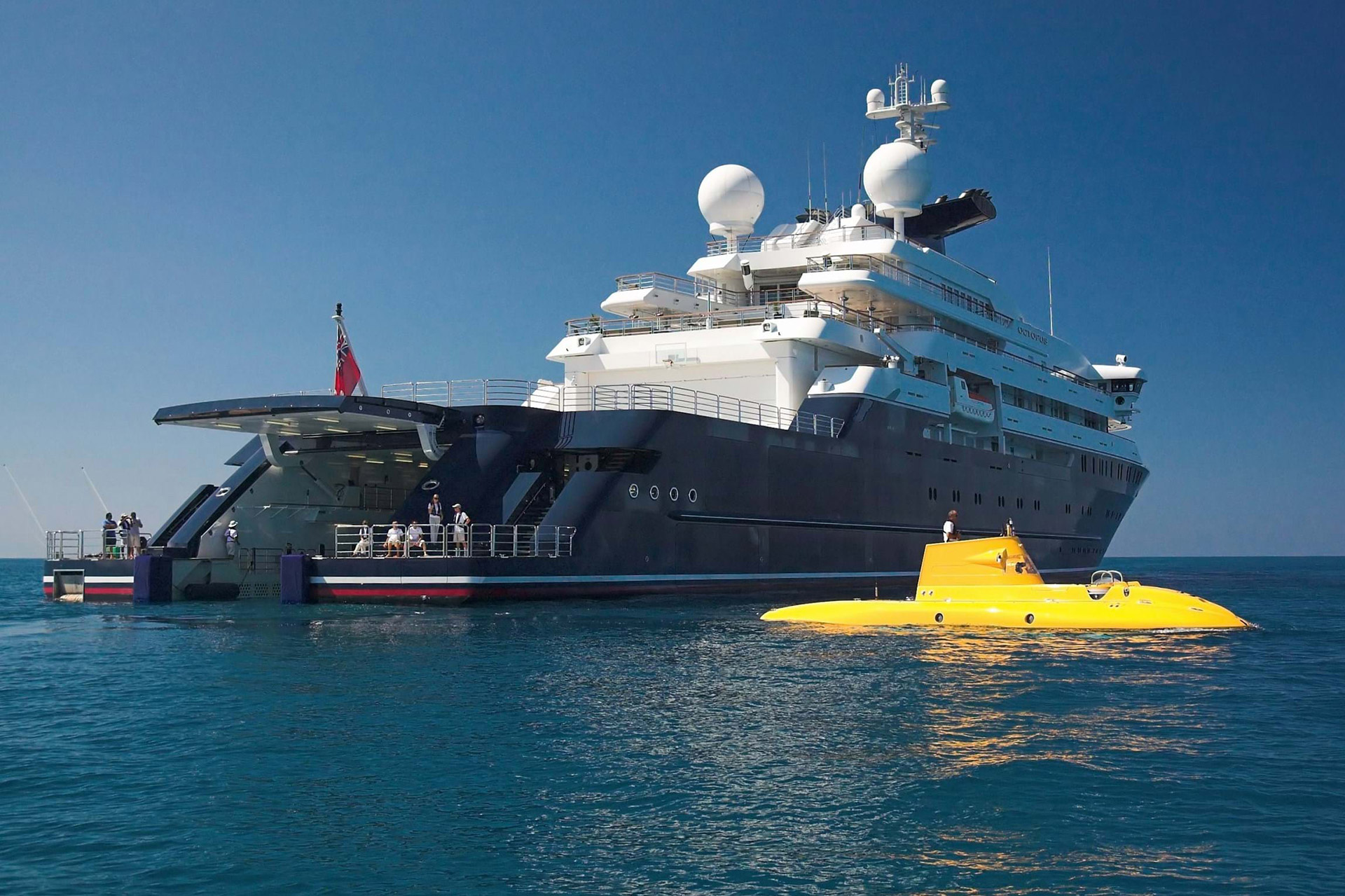 Octopus Superyacht | Uncrate