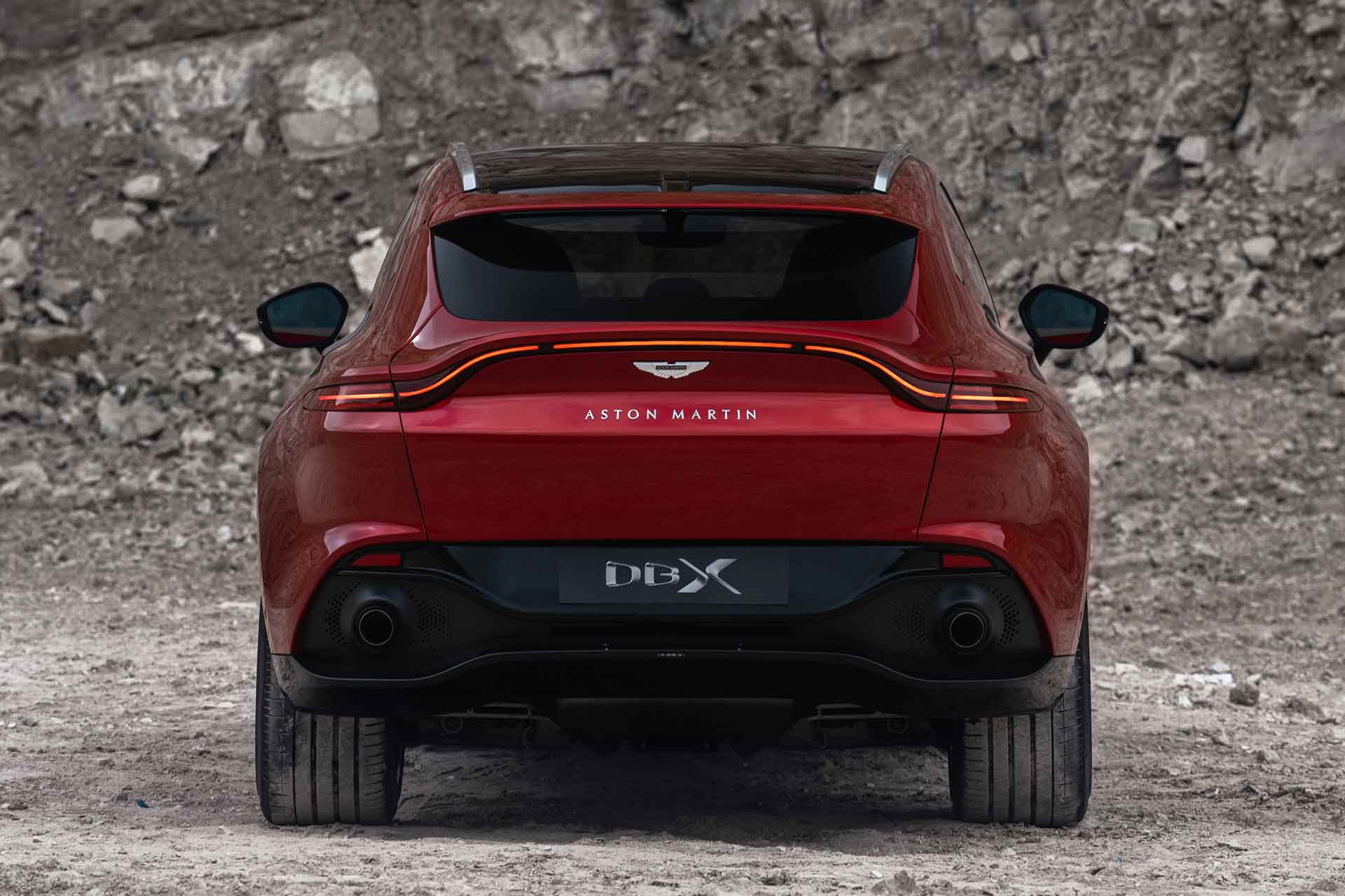 Aston Martin DBX SUV | Uncrate