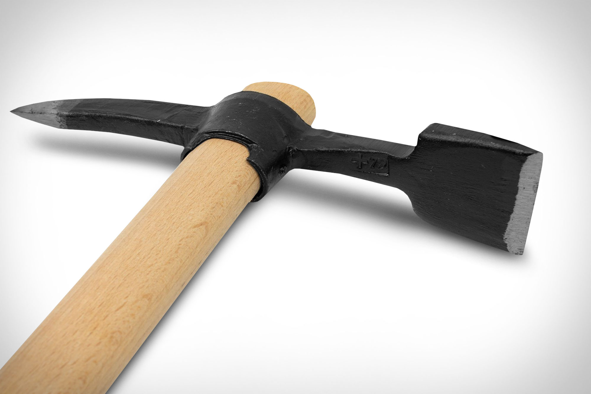 Swiss Army Pickmattox Tool | Uncrate