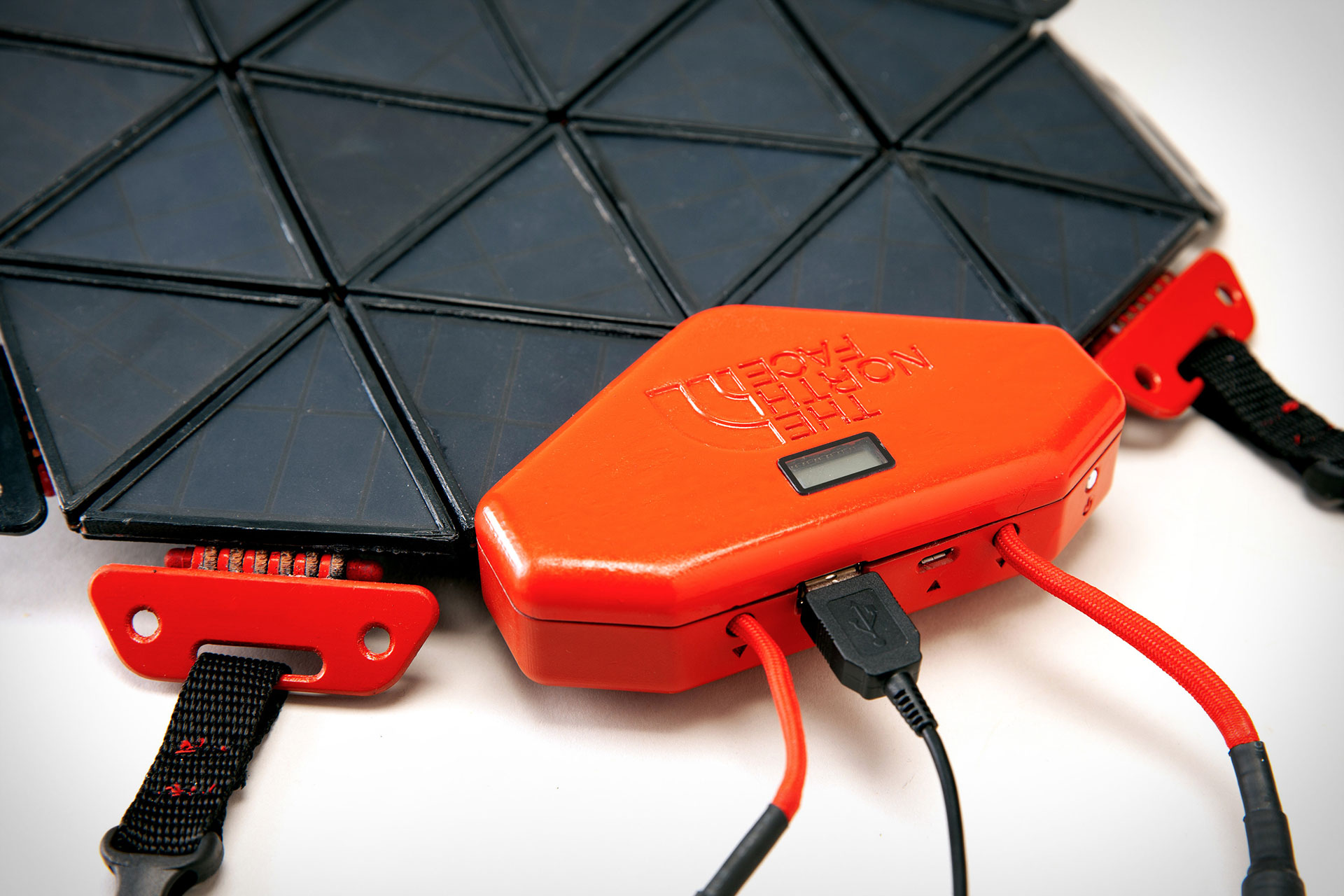 SunUp Solar Backpack Concept | Uncrate