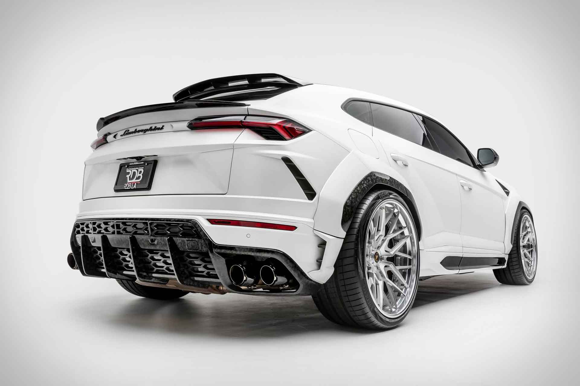 1016 Lamborghini Urus Widebody Kit | Uncrate