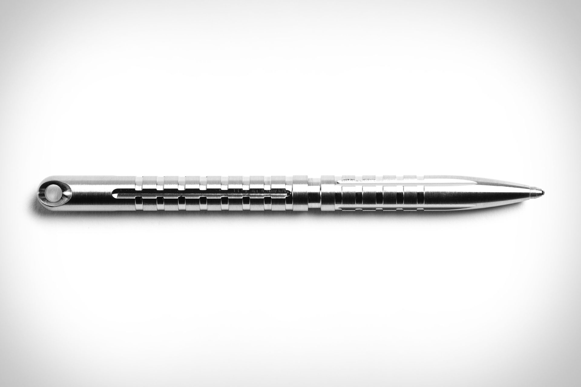 Titanium Pendulum Pen | Uncrate