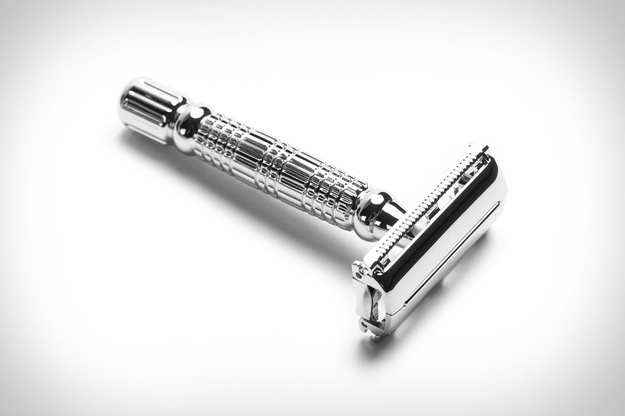 Chrome Safety Razor | Uncrate