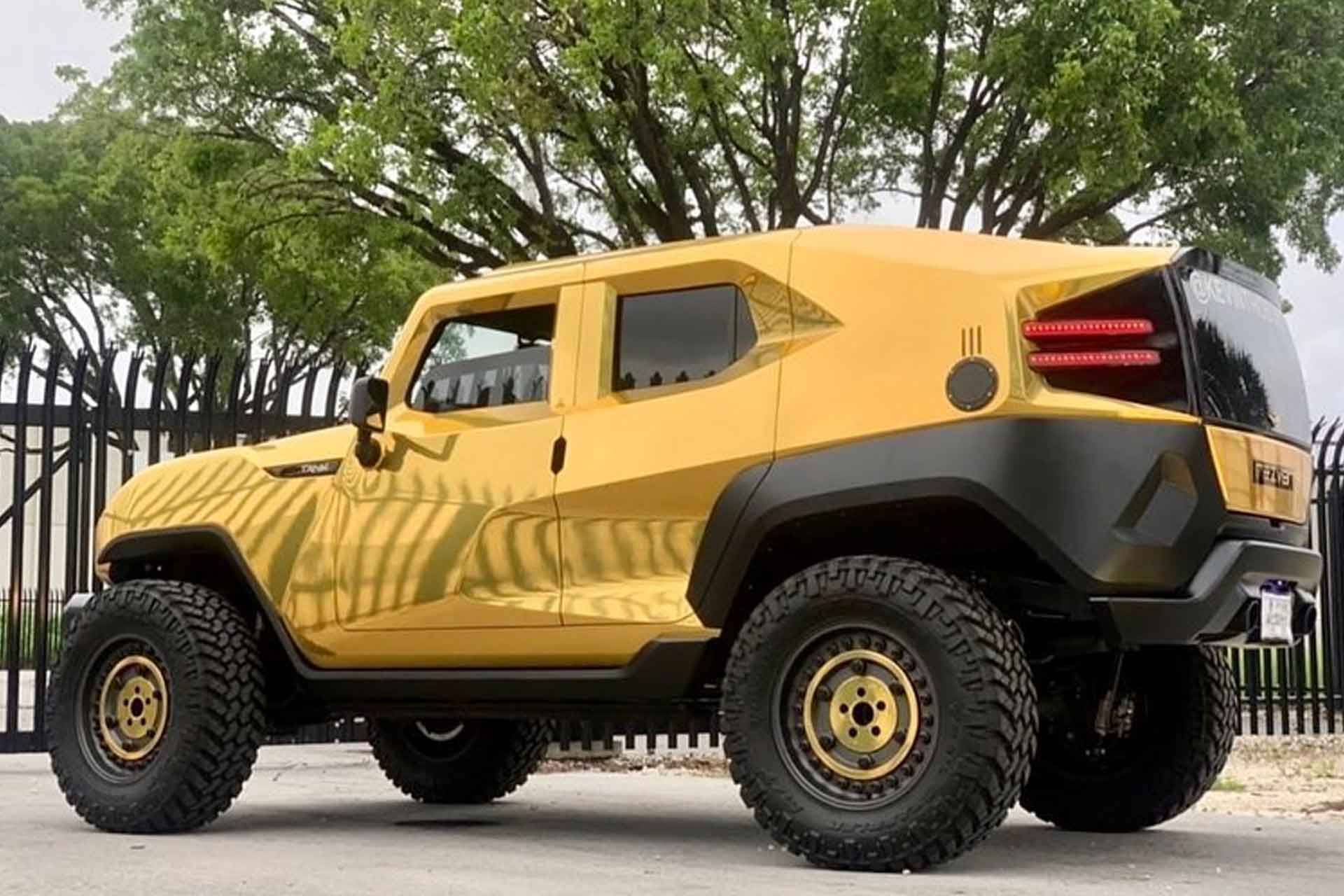 Gold Rezvani Tank SUV | Uncrate